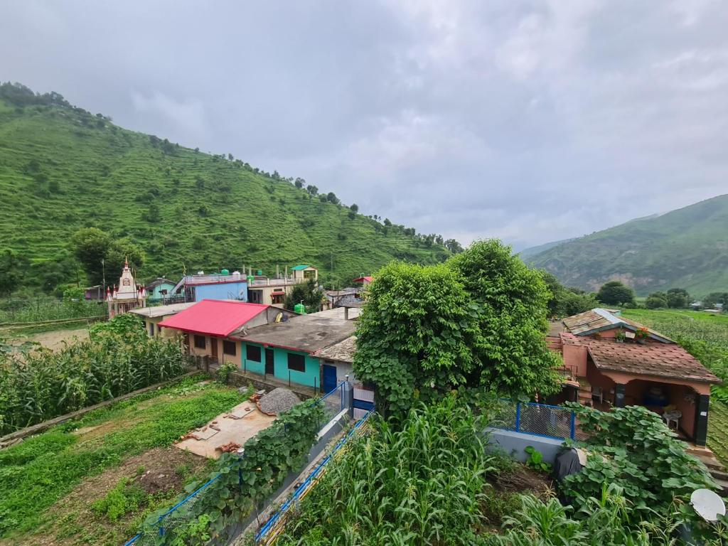 Cosy Woods- Pantwari, Nagtibba base by Bakri Chhap, Lakhwār ...