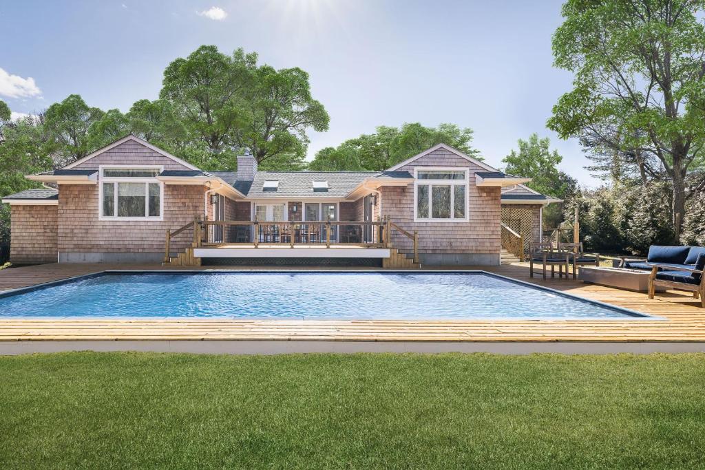 Villa Vajra, East Hampton – Updated 2024 Prices