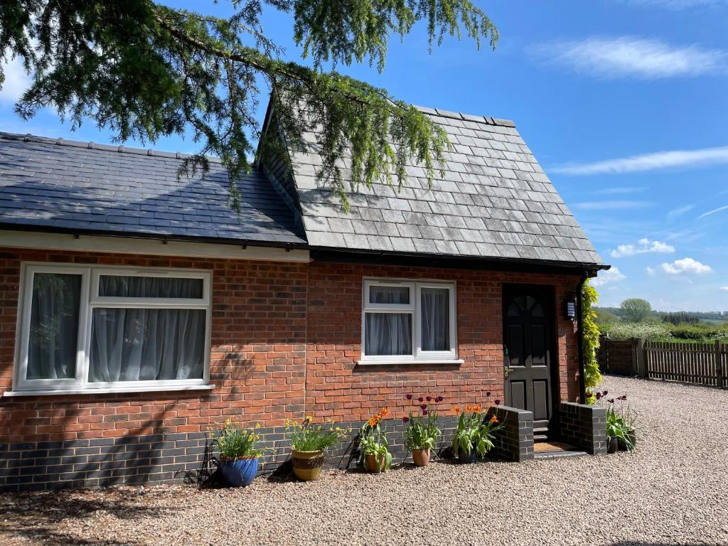 Harvest Moon Cottage, Bishops Frome (updated prices 2026)