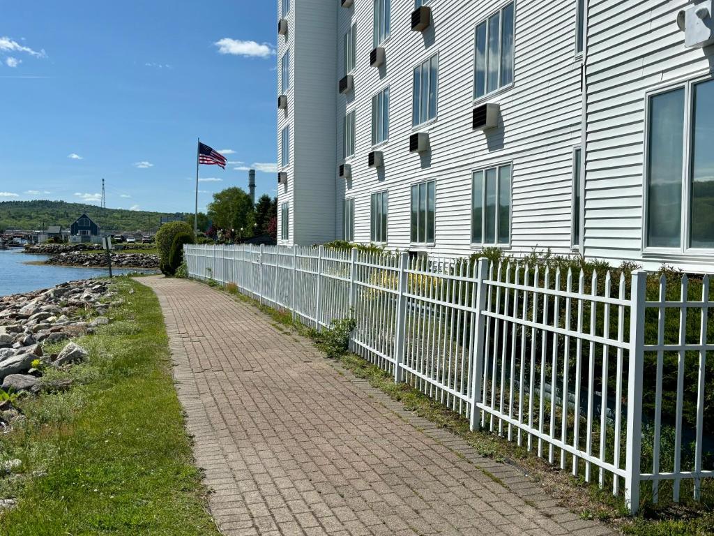 Fort Knox Inn, Bucksport (updated prices 2025)