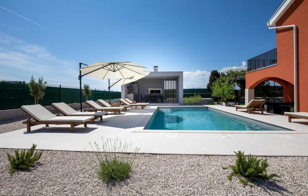 MiaMare Luxury Villa with Pool Surrounded by Nature, Opuzen (updated ...