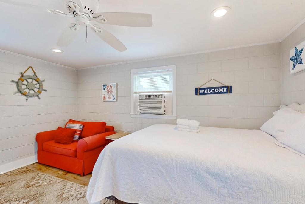 Pier Wall Unit Headboards