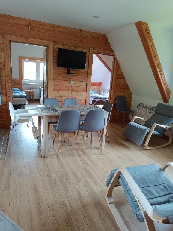 Dom W Krokusach Pokoje Gościnne, Nowe Bystre (updated prices 2024)