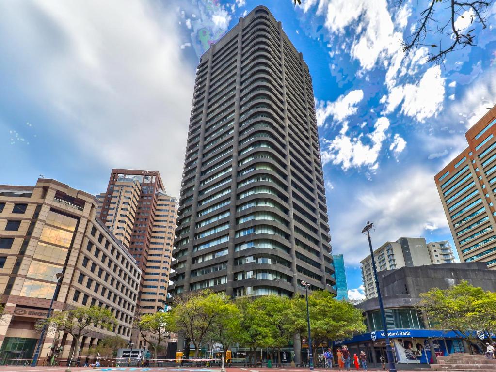 WINK Aparthotel One Thibault, Cape Town (updated prices 2026)