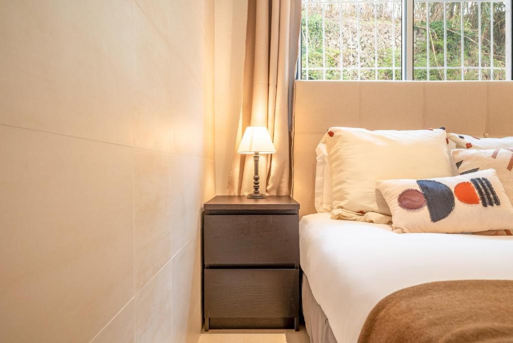 GuestReady - Charming stay near Cristo-Rei Statue, Almada (updated ...