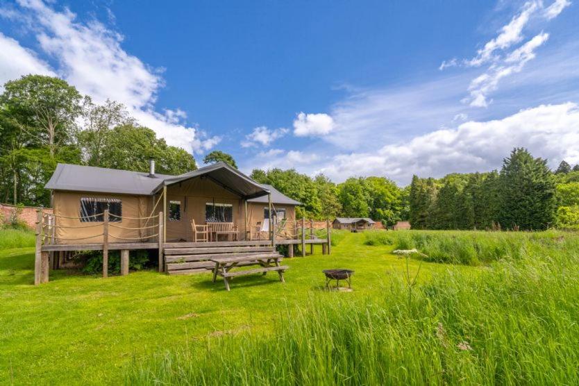 Moorhen - Exton Park, Exton (updated prices 2025)