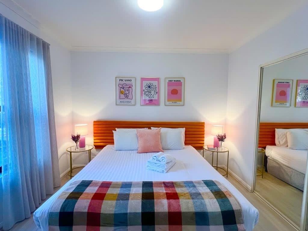 2BDR 1BTH 1PRK - James Jem, Perth (updated prices 2026)