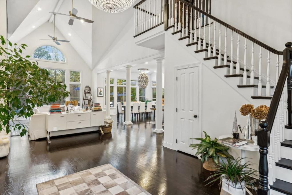 Wainscott Wonder, Wainscott (updated prices 2026)