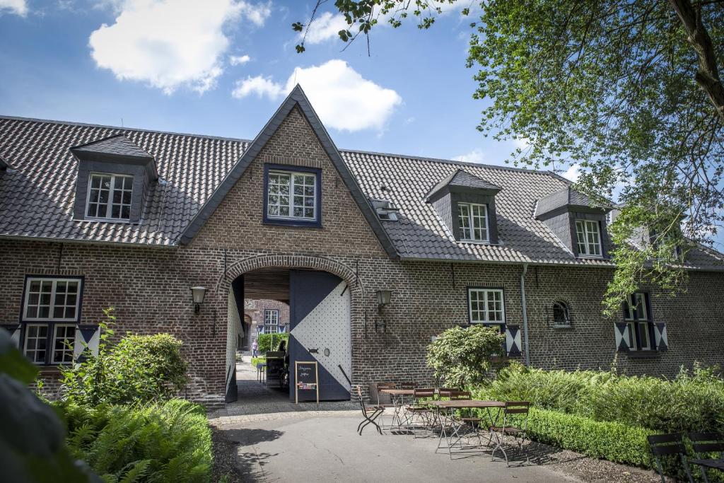 Hotel Schloss Walbeck, Geldern (updated prices 2025)