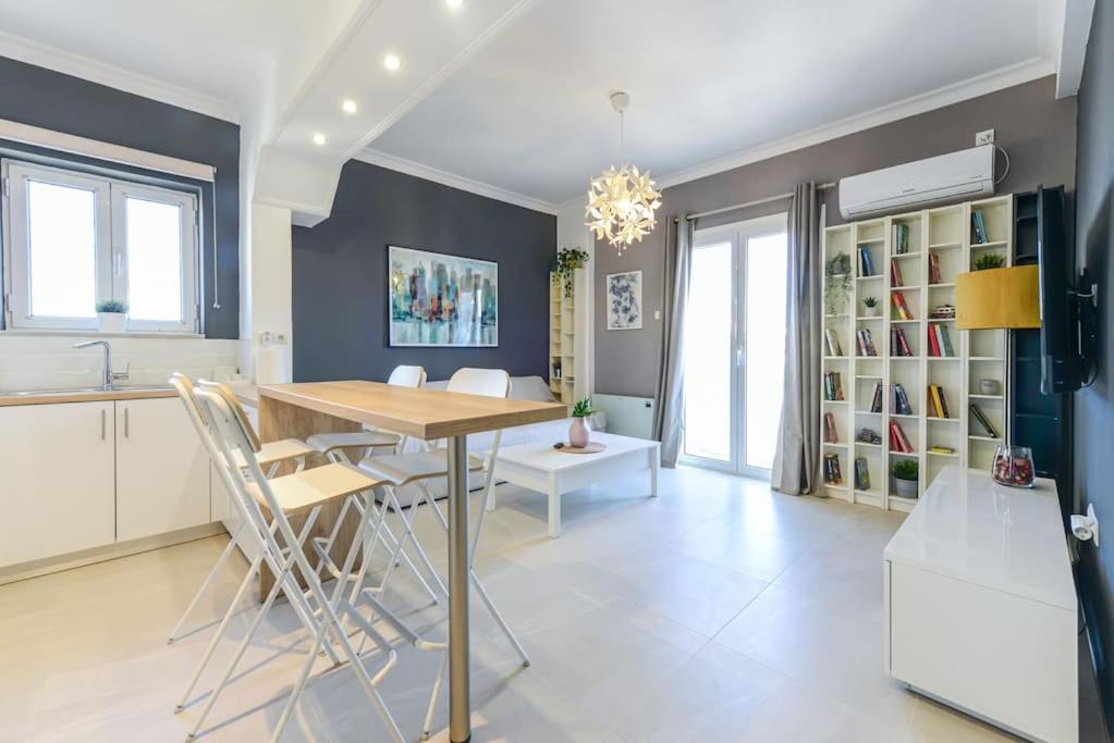 Modern apt close to Metaxourgeio, Atenas (precios actualizados 2025)