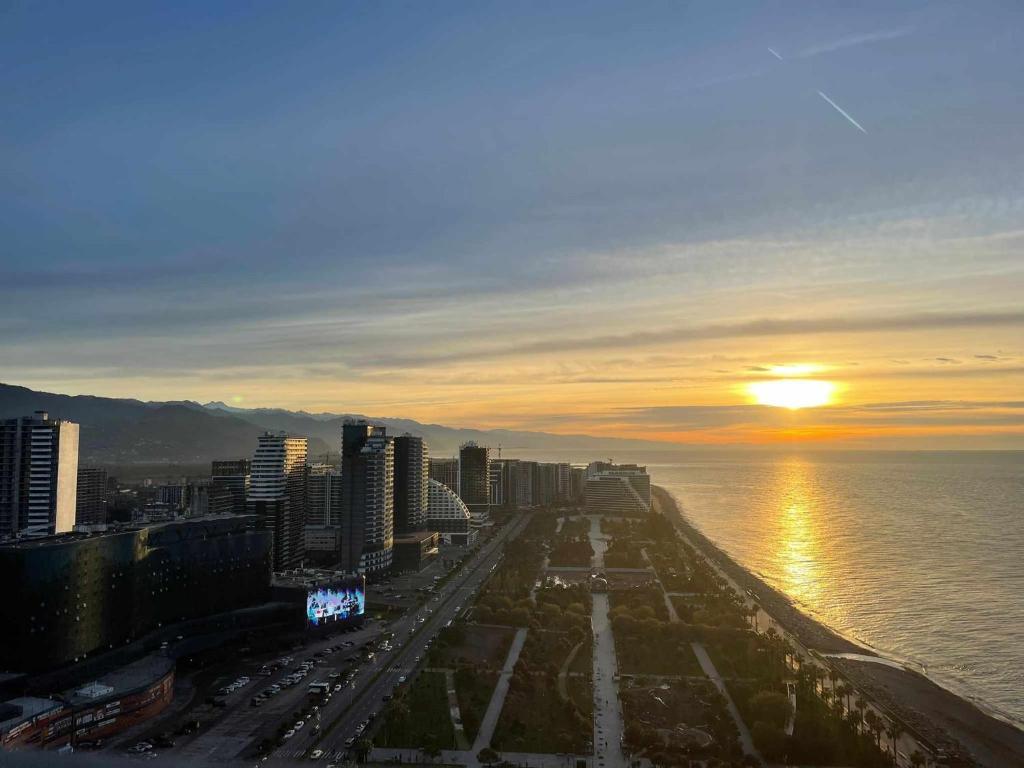 Orbi Beach Tower Premium Studio, Batumi (updated prices 2025)