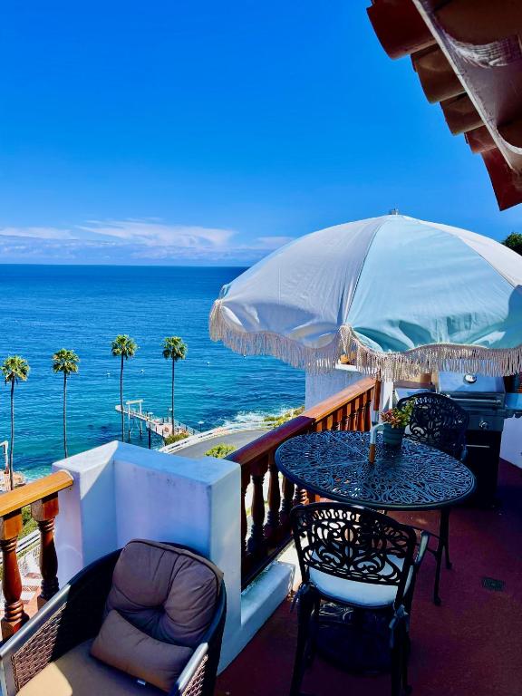 Hamilton Cove ocean front luxury Villa Spectacular Views with electric ...