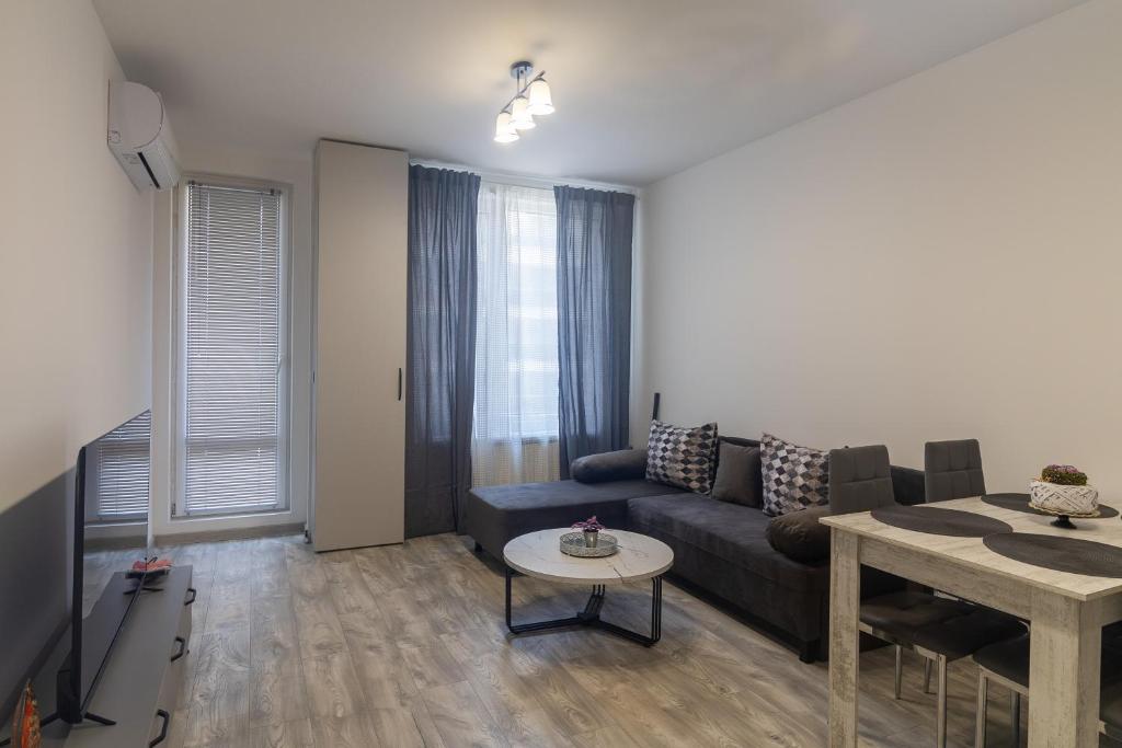 Stylish 2 BDR Apartment at an Excellent Location, Sofia (updated prices ...