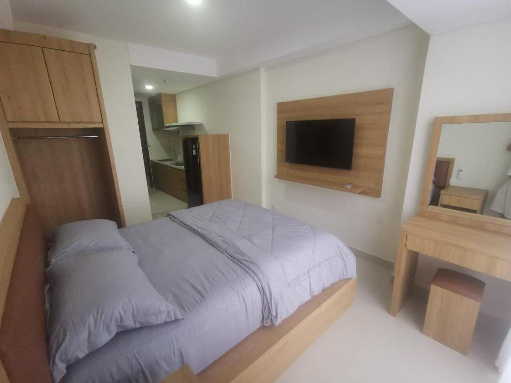 Pollux Habibi Residence no wifi to be honest at this price, Batam ...