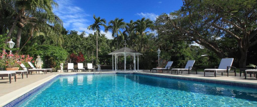 6 Br Vacation Home with Private Pool, Saint James (aktualisierte Preise ...