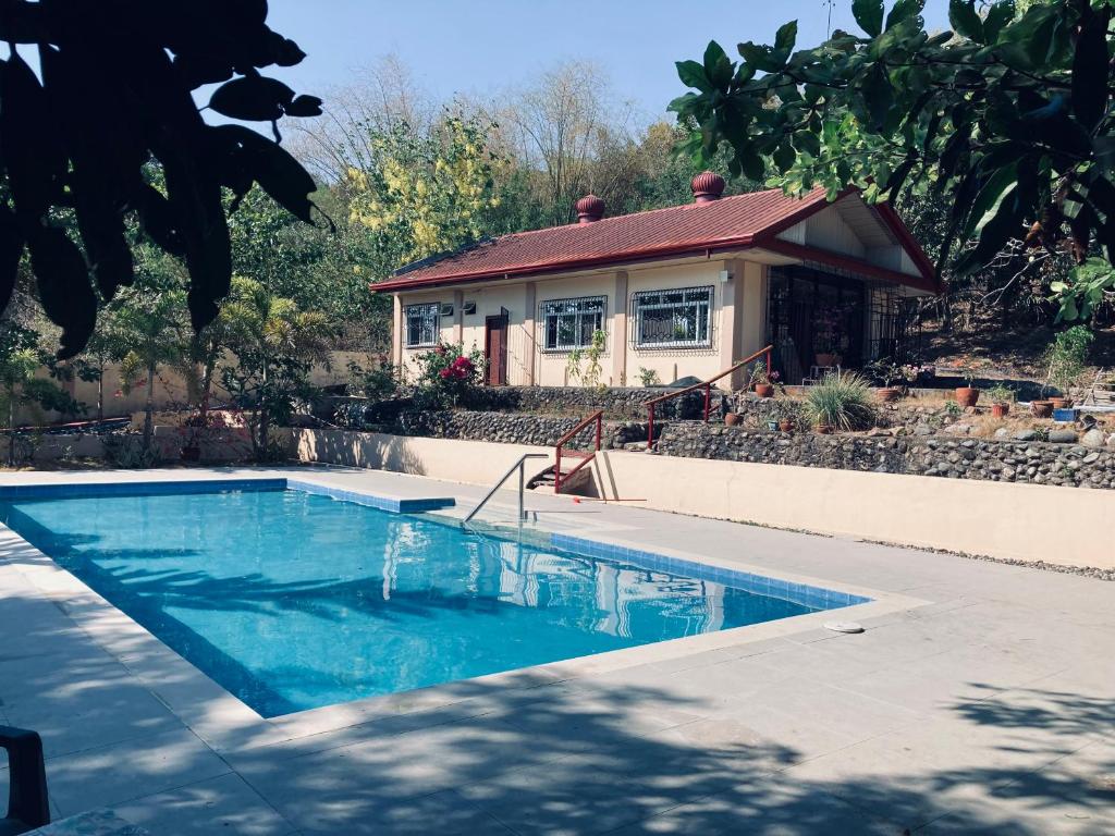 Pool house at McKirdys Farm, Sison (preços atualizados para 2025)