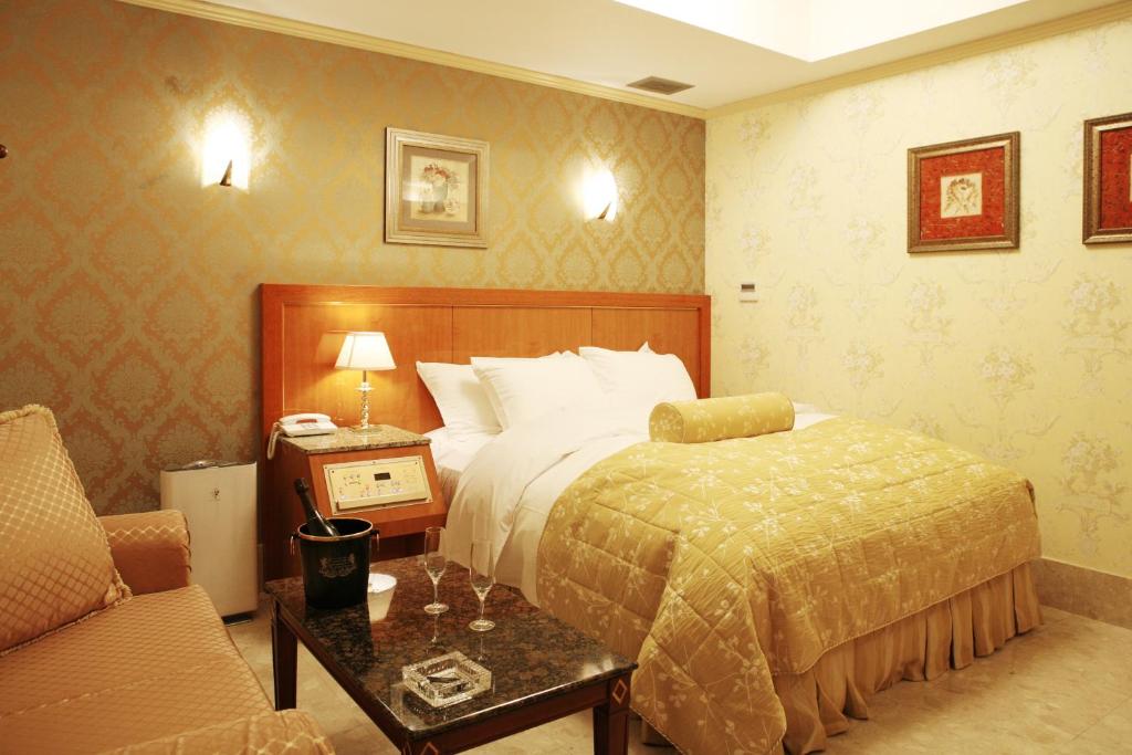 Meguro Emperor (Adult Only), Tokyo (updated prices 2025)