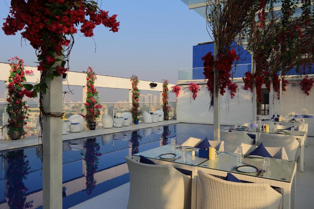 Best 5-Star Hotels In Pune (2024) | Updated Deals, Latest Reviews, Photos