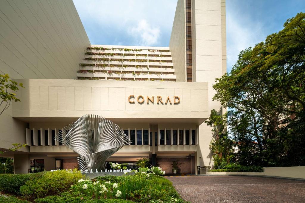 Conrad Singapore Orchard, Singapore (updated prices 2025)