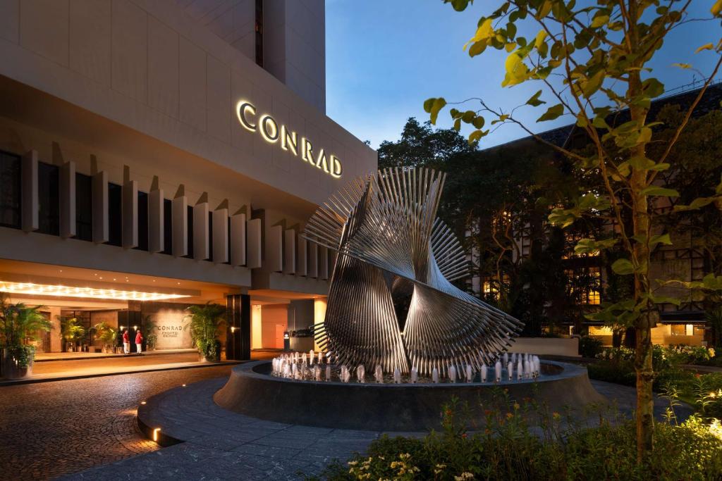 Conrad Singapore Orchard, Singapore (updated prices 2025)