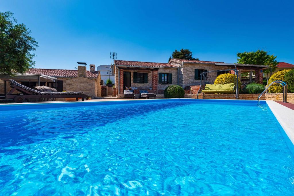 Villa Tea Estate with Private Pool and Garden, Posedarje (updated ...