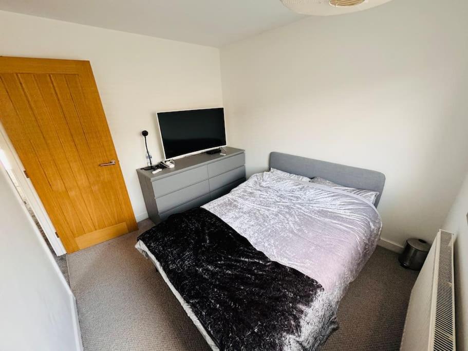 Luxury home by the sea, Corton (updated prices 2026)