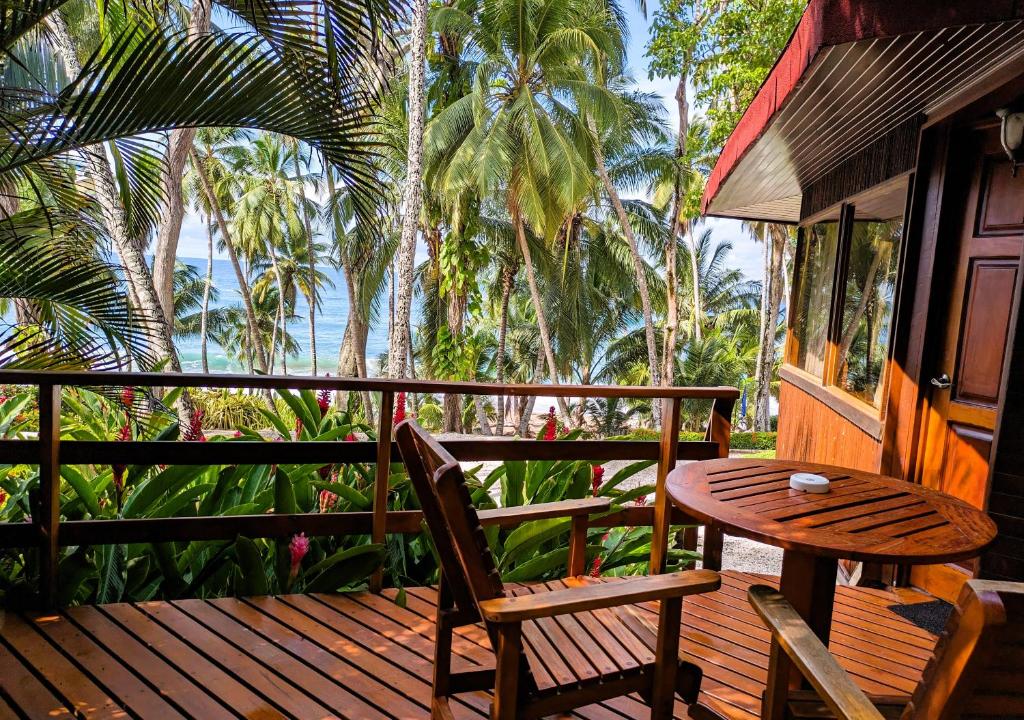 Tango Mar Beachfront Boutique Hotel & Villas, Tambor (tarifs actualisés ...