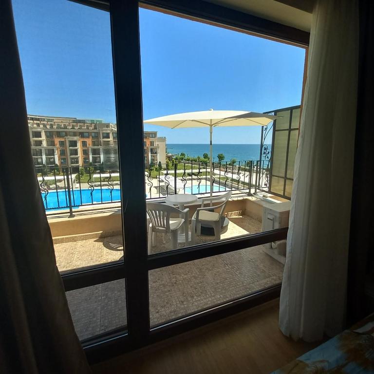 Panoramic Seaview Studio in Premier Fort Beach, Sveti Vlas (updated ...