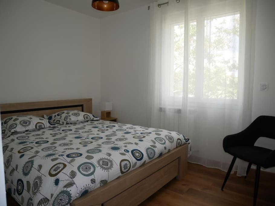 Logement lumineux avec terrasse, La Roche-sur-Yon – Aktualisierte ...