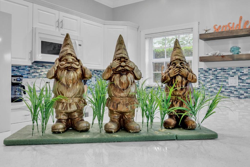 The Golden Gnomes, Myrtle Beach (updated prices 2025)