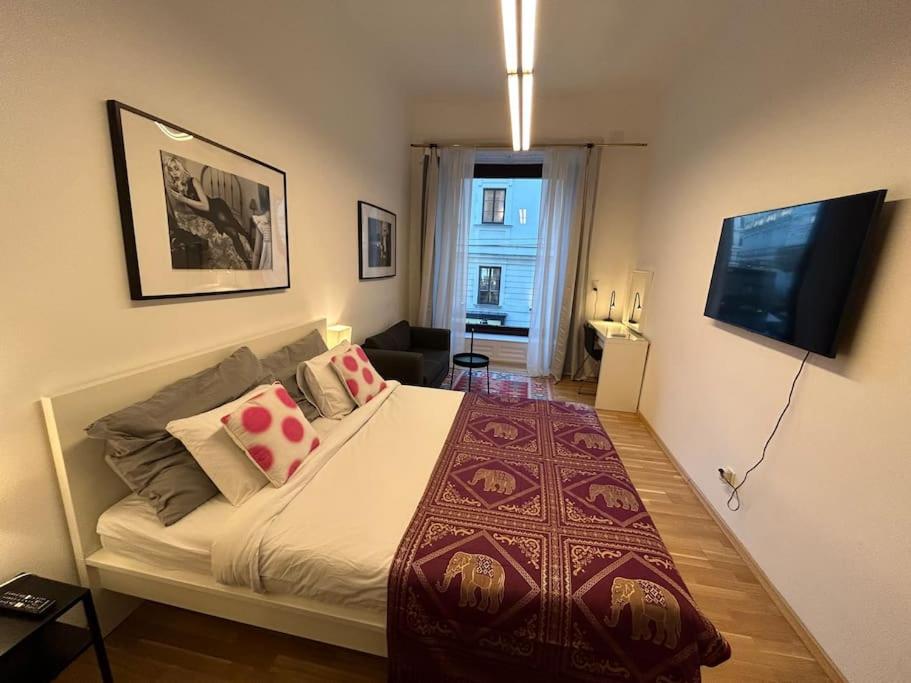 Vienna Heart Near Stephansdom, Vienna (updated prices 2025)