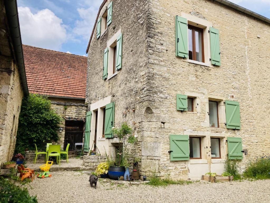 Rue de la Tour du Pin, Fontaine-Française (bijgewerkte prijzen 2025)