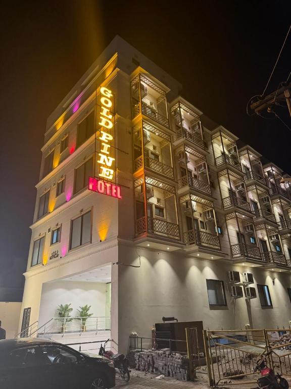 Gold Pine Hotel Lahore, Lahore (updated prices 2026)