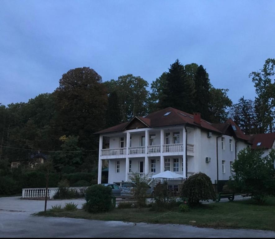 Velika Aleja Ilidža Villa, Sarajevo (updated prices 2026)