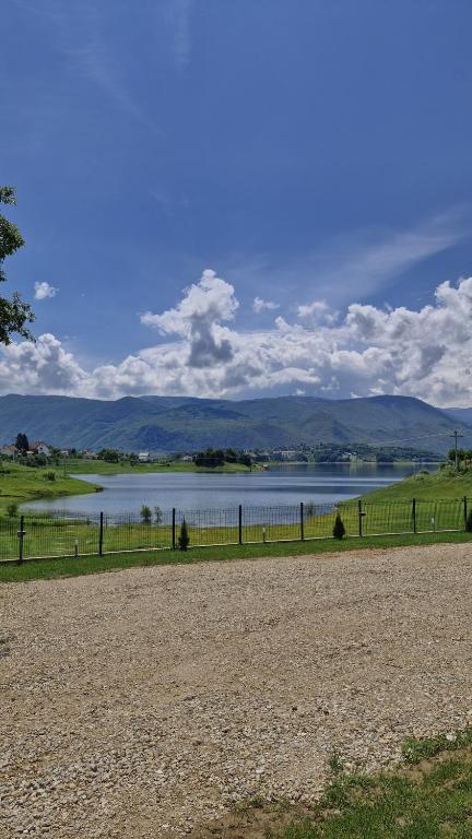 Autokamp OAZA MIRA RAMA, Ripci (updated prices 2025)