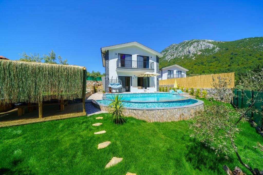 Loop House - Luxury Villa with Pool in YeşilÜzümlü, Fethiye (updated ...