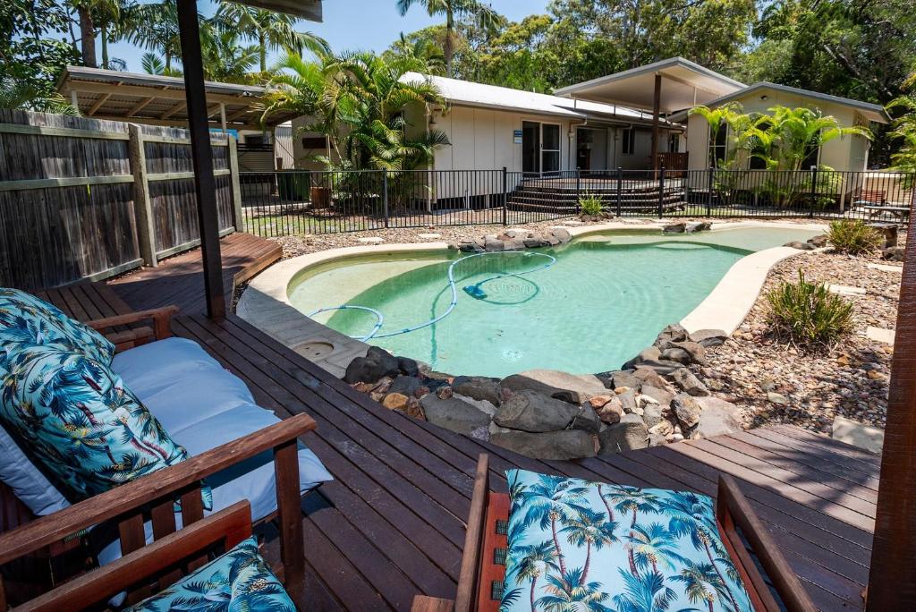 Esprit House - Rainbow Shores Pool - Free Wifi, Rainbow Beach ...