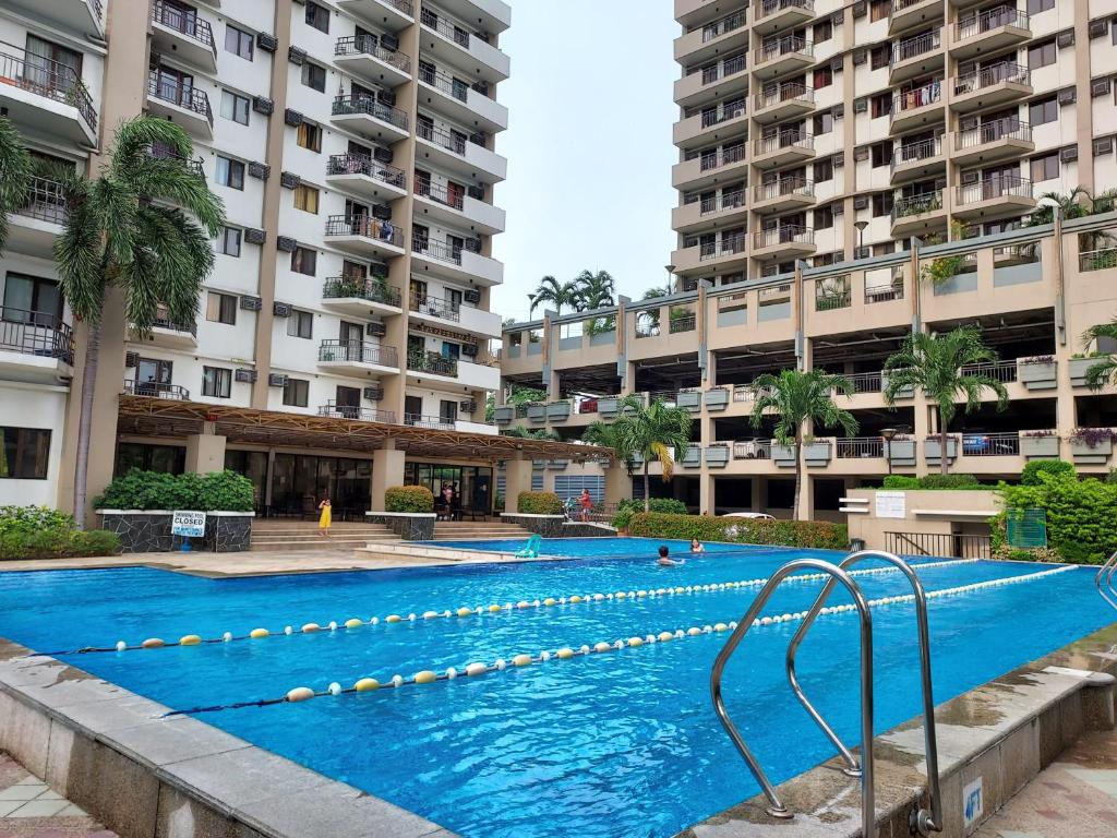Cypress Towers Condo near Airport near Vista Mall near BGC in Taguig ...
