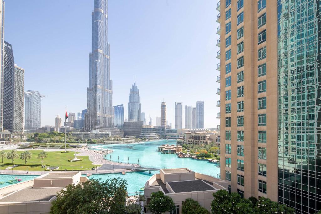 Frank Porter - The Residences 5, Dubai – Updated 2024 Prices