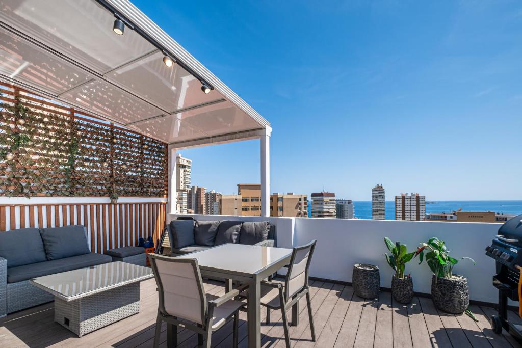 Penthouse Cervantes Sea View Levante Beach, Benidorm (updated prices 2026)