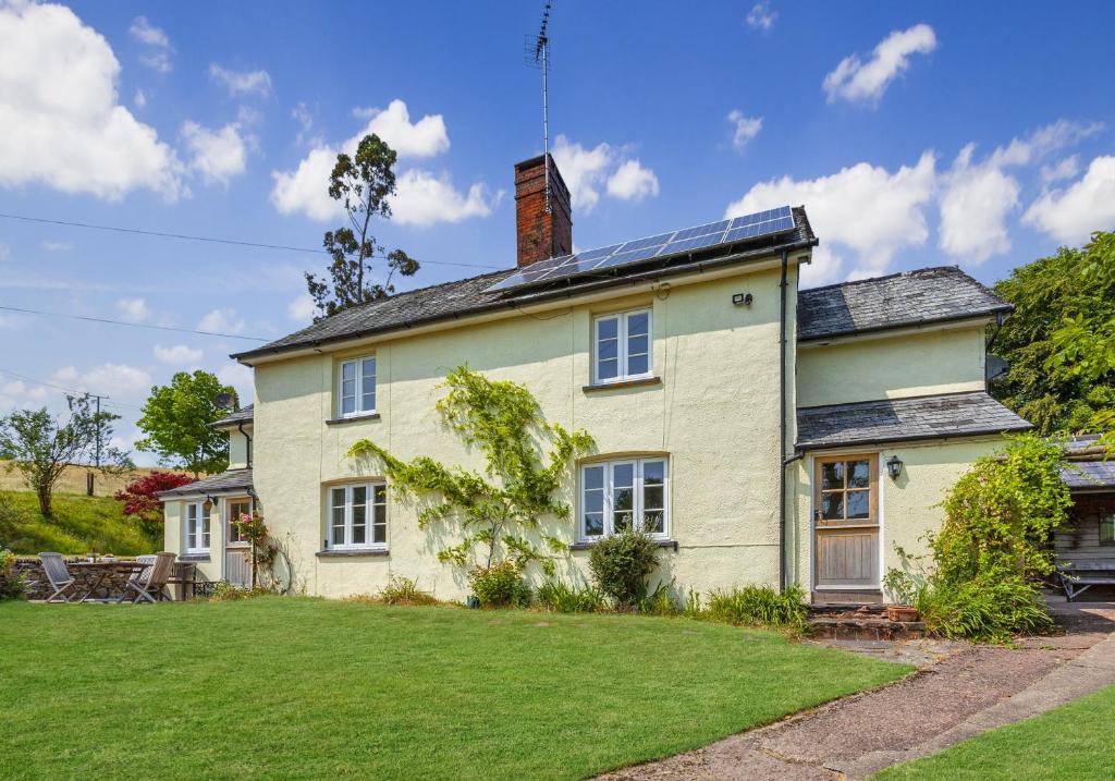 Two Lower Spire Cottage Liscombe, Dulverton (updated prices 2025)