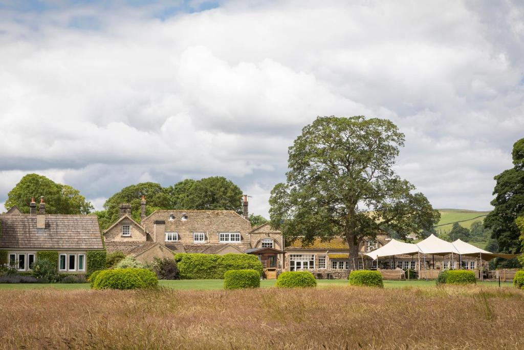 The Devonshire Arms Hotel at Bolton Abbey, Bolton Abbey (updated prices ...