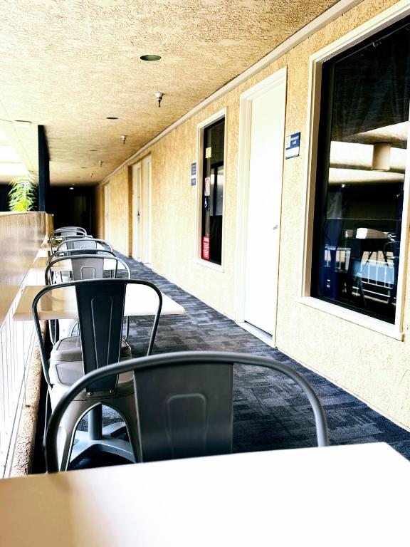 The Pacific Inn, Seal Beach (updated prices 2025)