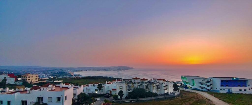 Magnifique Appartement de Luxe à Tanger avec Vue sur la Mer et Accès ...