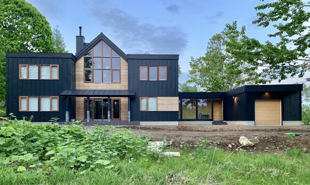 Sora chalet - Modern house near Rusutsu Resort, Rusutsu (updated prices ...