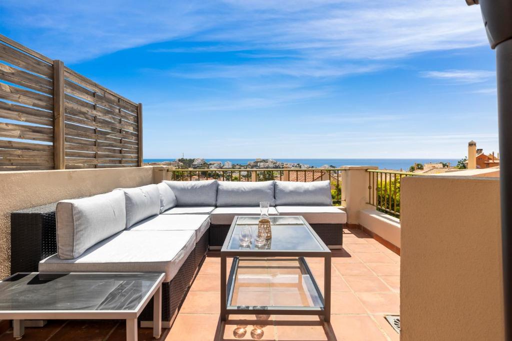 Riviera del Sol rooftop by Costarentals - Ref 45, Sitio de Calahonda ...