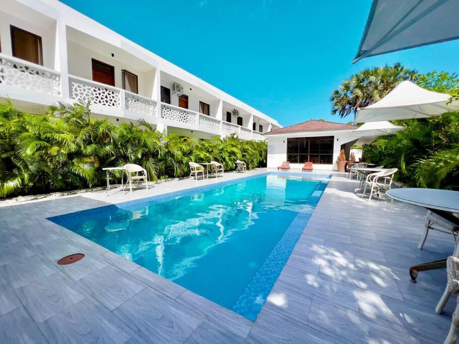Nyali Royal Haven A7 - Swimming Pool, AC, Hot Shower, Mombasa ...