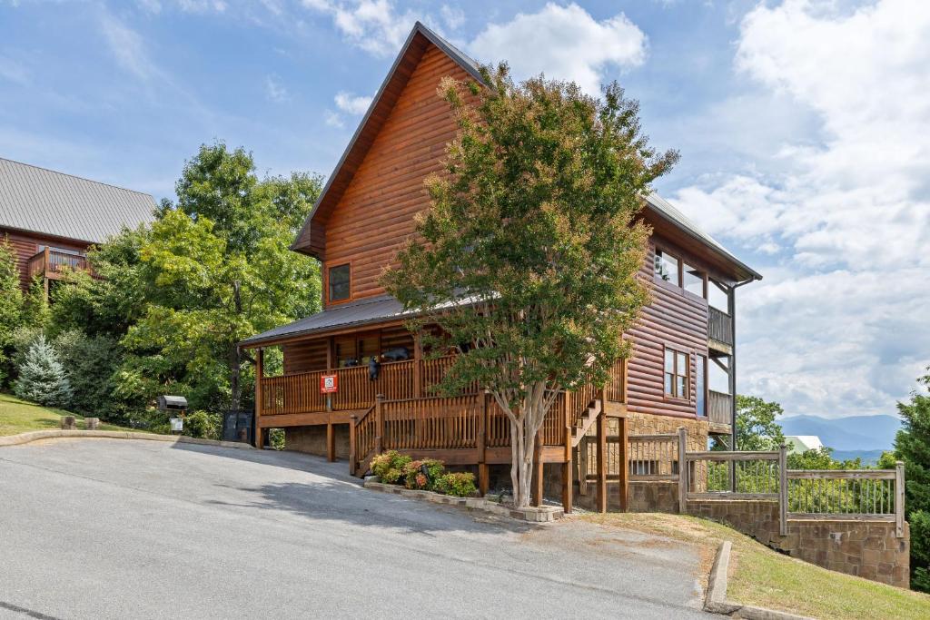 High Mountain Mist A Beautiful 4 Bedroom Cabin in Starr Crest Resort ...
