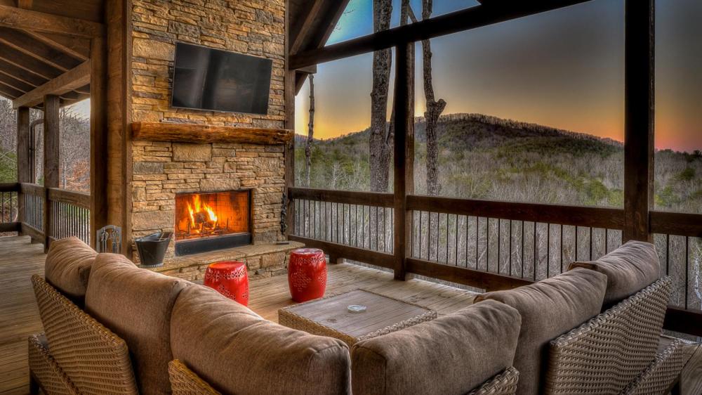 The Silver Fox, Blue Ridge (updated prices 2026)