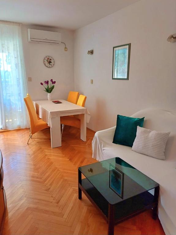 Seaside Apartment, Split (updated prices 2025)